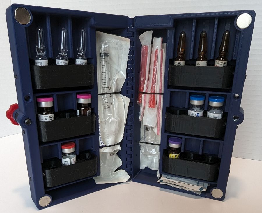 Makkovik MedKit – Tree Dee Designs